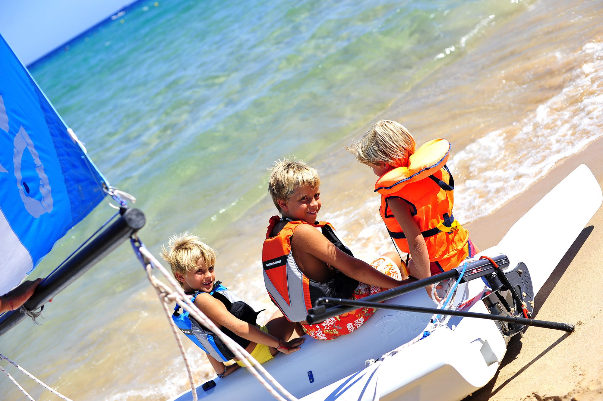 Chia Laguna_BABY SAILING - It's All About Italy